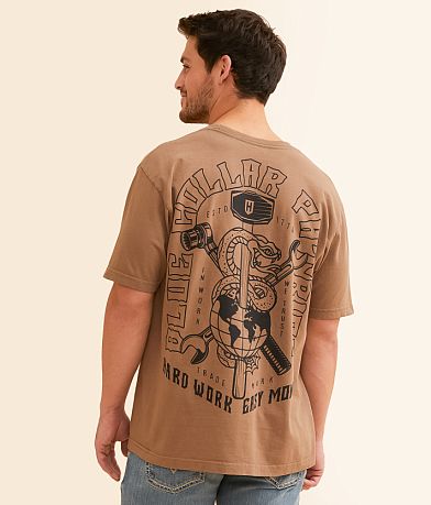 Men's Howitzer Shirts, Jeans, Shoes & More | Buckle
