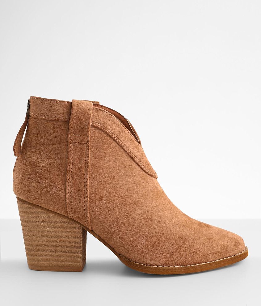 Beast Fashion Abby Ankle Boot - Women's Shoes in Taupe | Buckle