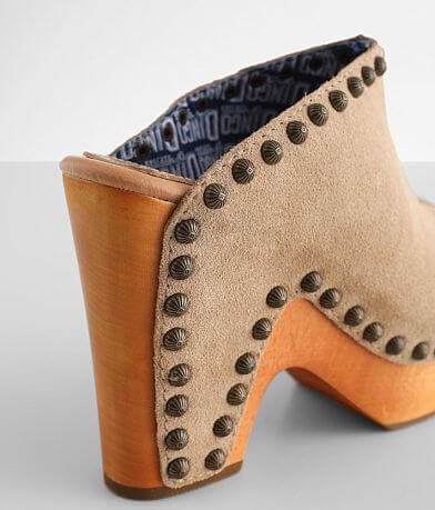 Dingo Peace N' Love Heeled Leather Clog - Women's Shoes in Natural ...