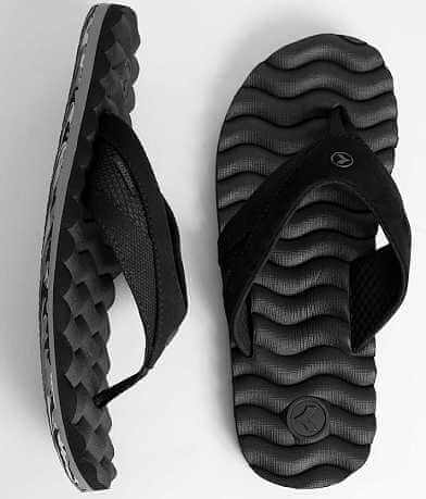 Men's Flips & Sandals | Buckle