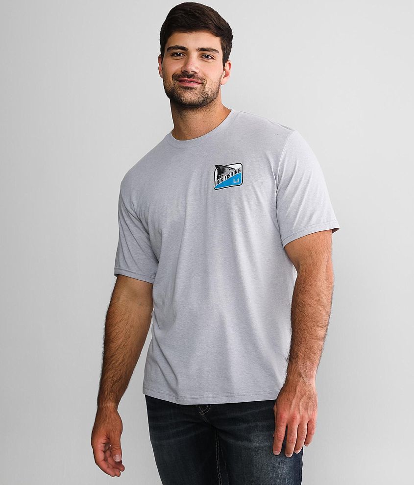 Huk Red Fin Badge T-Shirt - Men's T-Shirts in Overcast Grey Heather ...