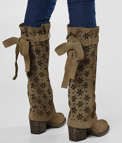 Miss Macie It's A Wrap Versatile Leather Boot - Women's Shoes in Light ...