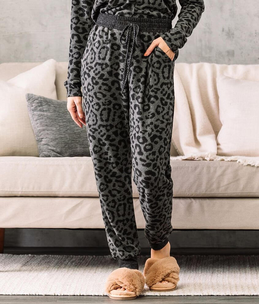 Fade by BKE Brushed Knit Leopard Jogger - Women's Pants in Black Marble ... Fade by BKE Brushed Knit Leopard Jogger - Women's Pants in Black Marble ...