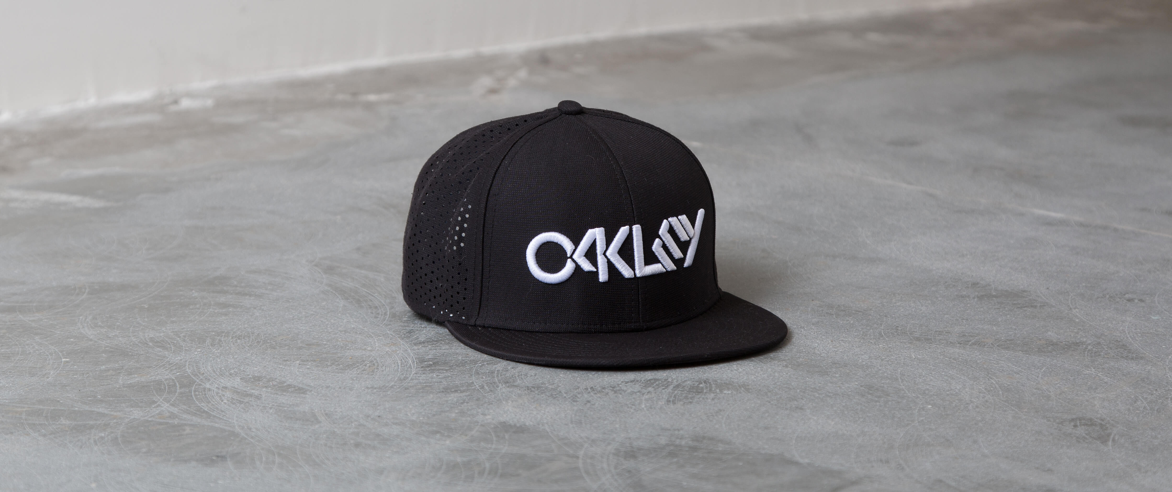 Oakley Octane Hat - Men's Hats in Jet Black | Buckle