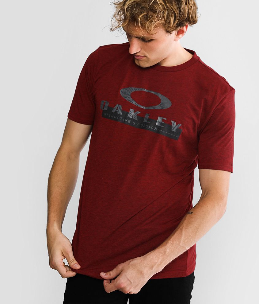 Oakley Wavelength O Hydrolix™ T-Shirt - Men's T-Shirts in New Crimson ...