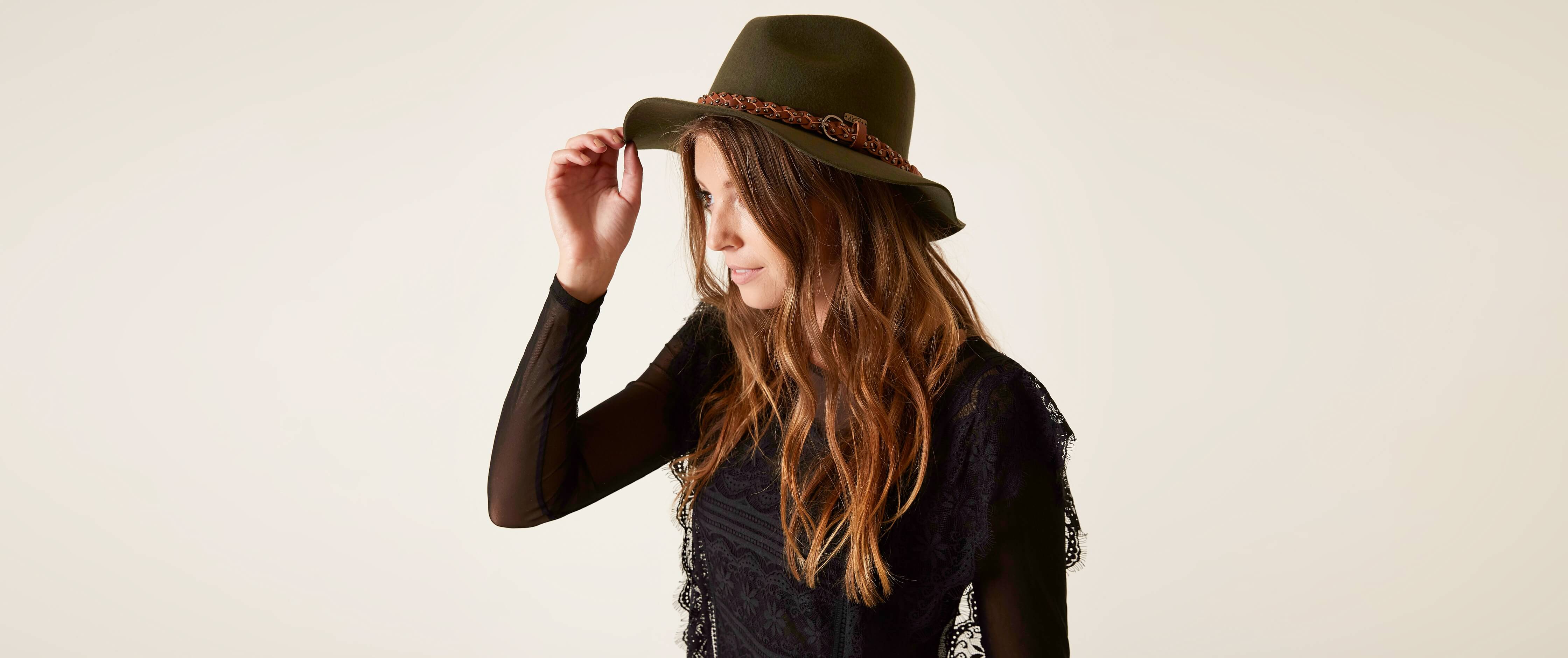 Adora Panama Hat - Women's Accessories in Moss | Buckle