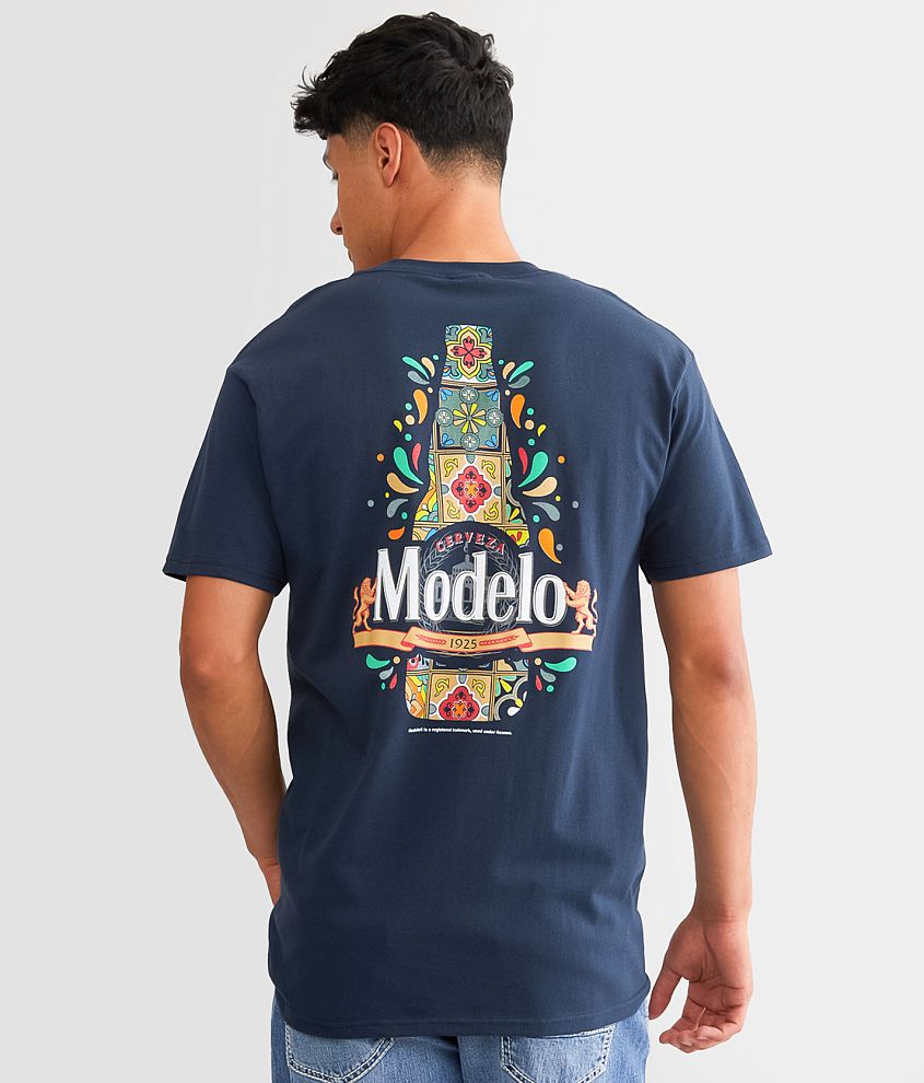 tee luv Modelo® Cerveza T-Shirt - Men's T-Shirts in Navy | Buckle