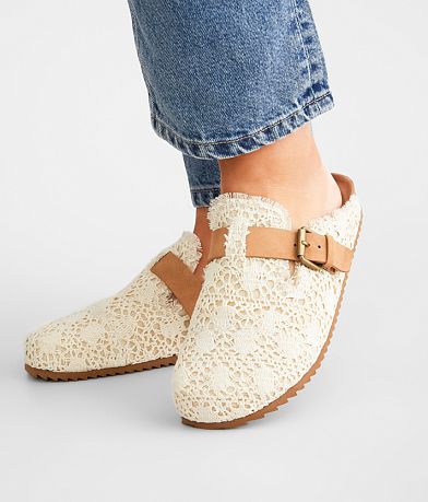 Very G Shilo Crochet Mule Shoe - Women's Shoes in Cream | Buckle